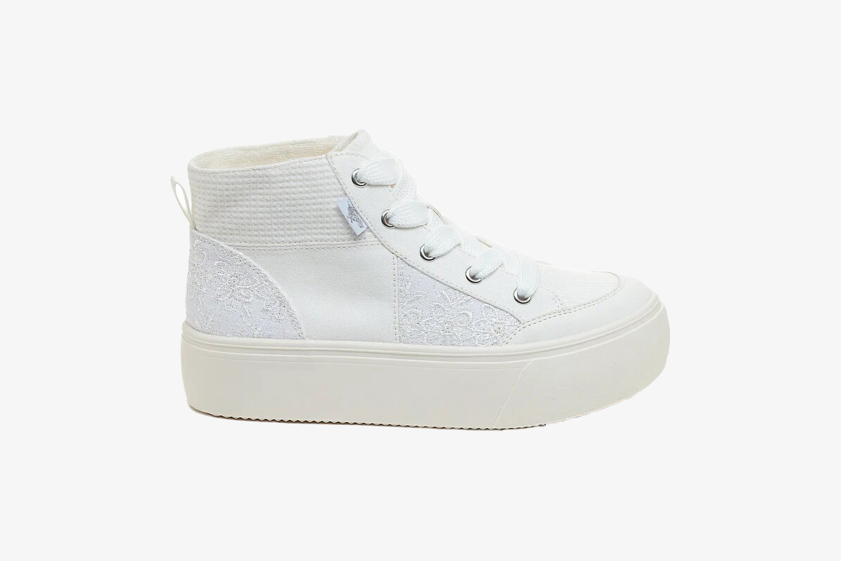 The 13 Very Best White Platform Sneakers For Women 2025